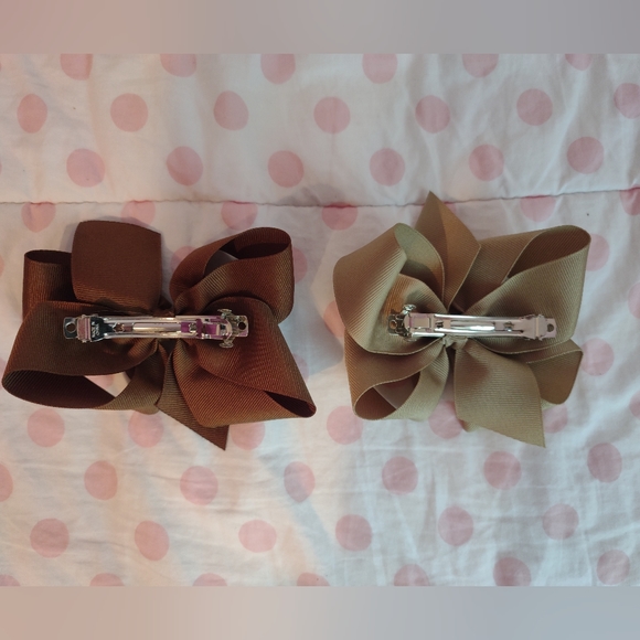 Accessories | Set Of Two Girls Brown Hair Bows | Poshmark